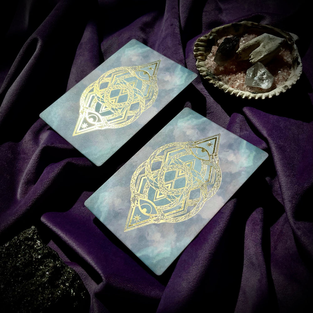 Lumen Reading – Threads of Fate