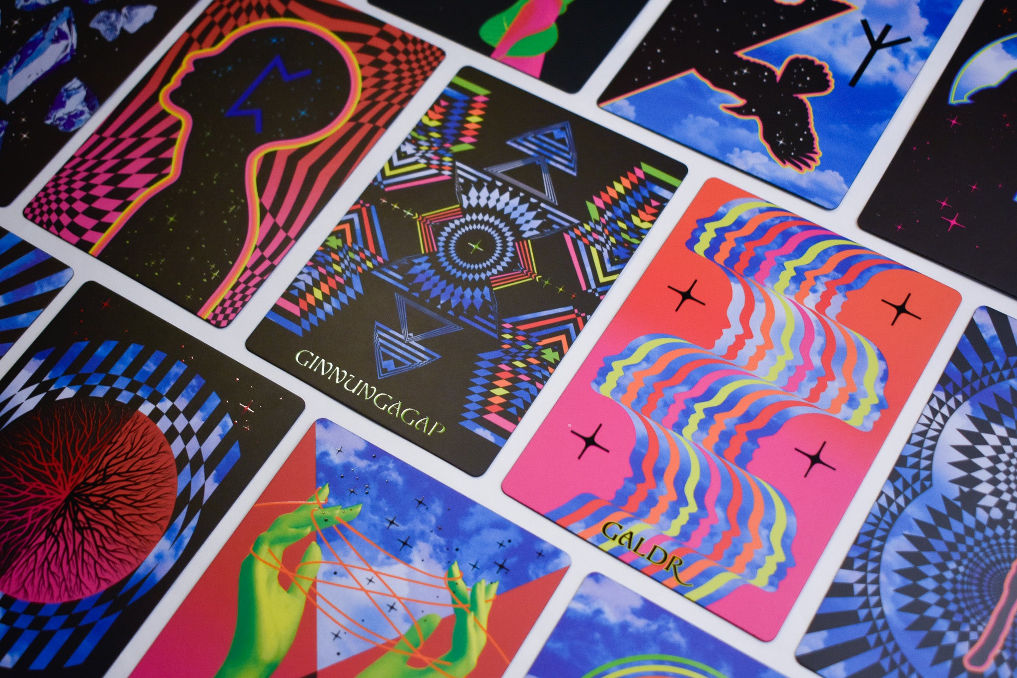 Sunstone Runic Oracle (FINAL DROP) – Threads of Fate